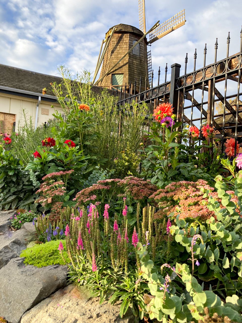 Windmill Gardens - Sumner Garden Center and Florist