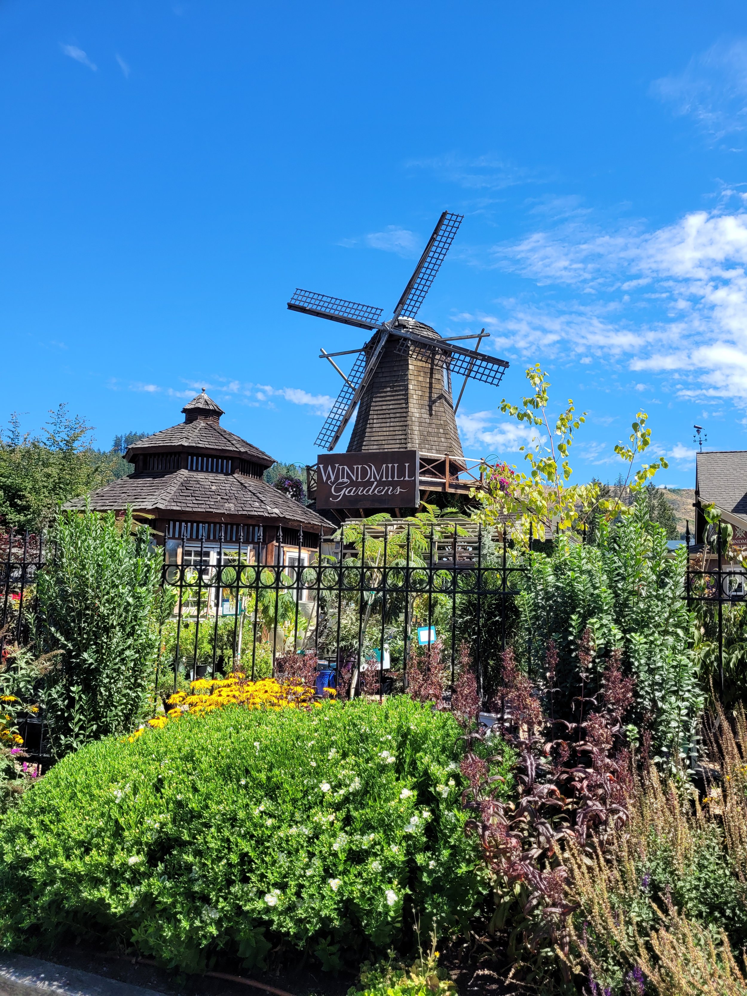 Garden Center Sumner, WA | Windmill Gardens