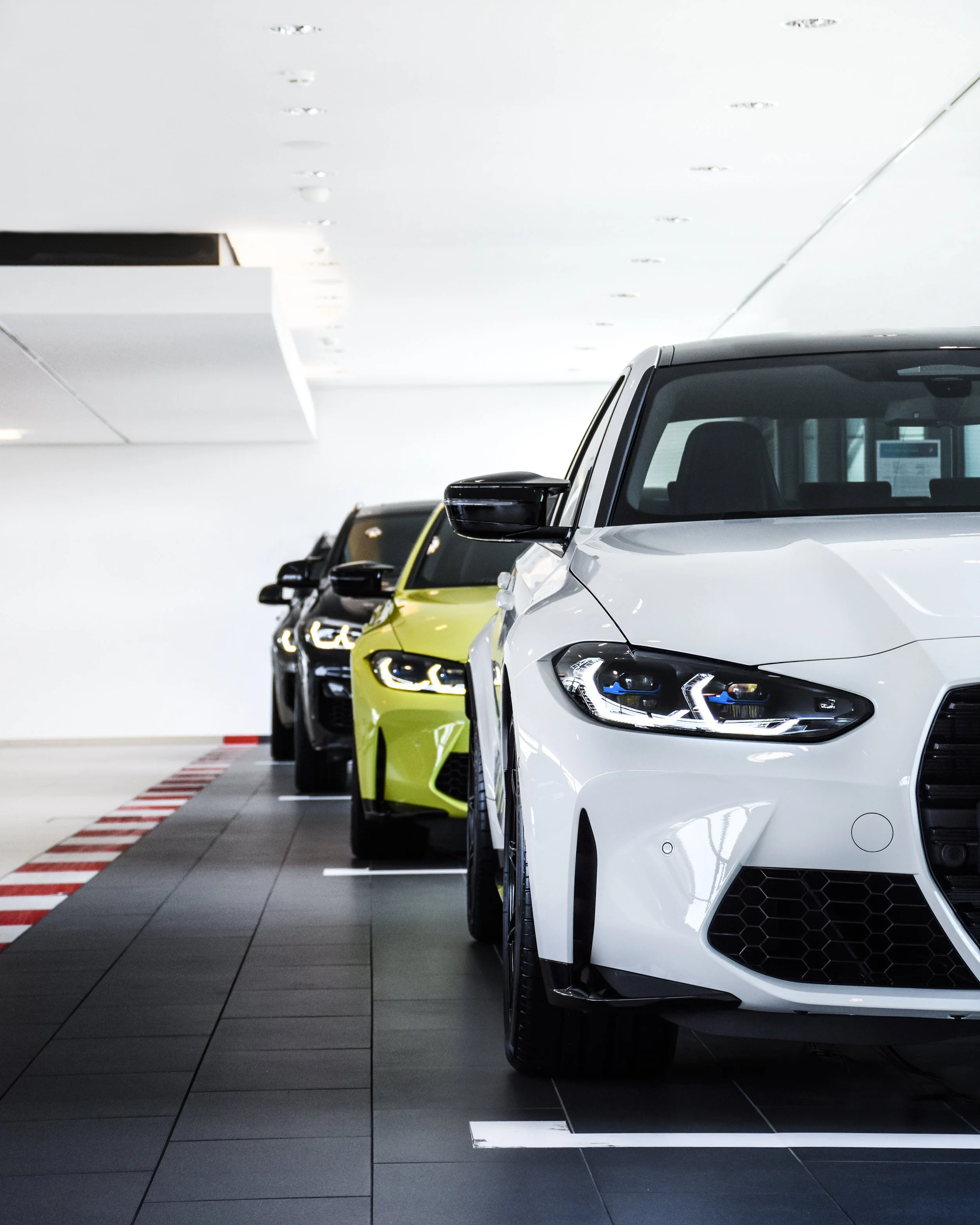 BMW NIEDERLASSUNG STUTTGART — WIV - MENSCHEN, WIRTSCHAFT & KULTUR