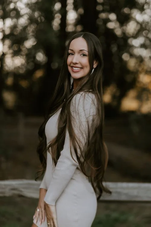 About | Dr. Kimberly Lyons & Team — Lyons Optometry