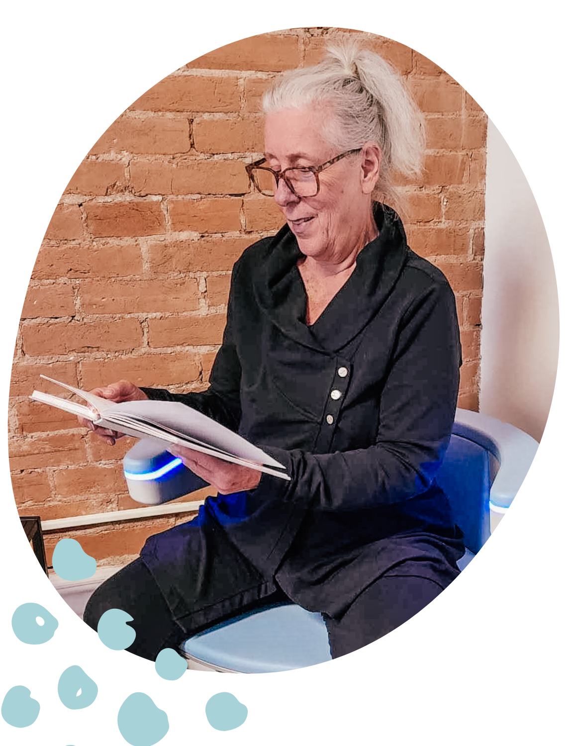 Kegel Throne: Emsella Chair Treatment in Whitby | V Lounge — V L O U N G E