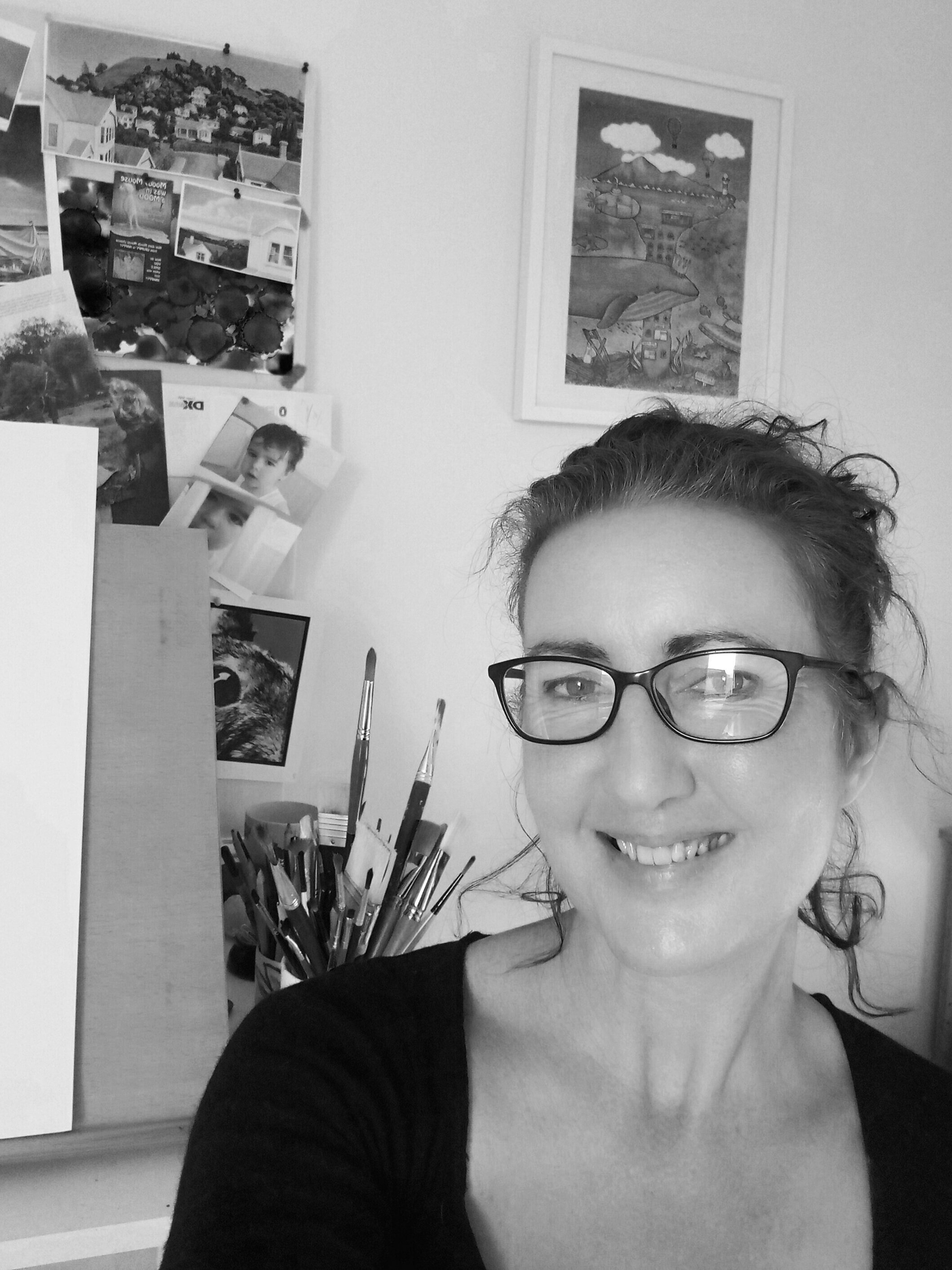 This is the contact page for Sarah Pou — Sarah Pou Illustration & Art