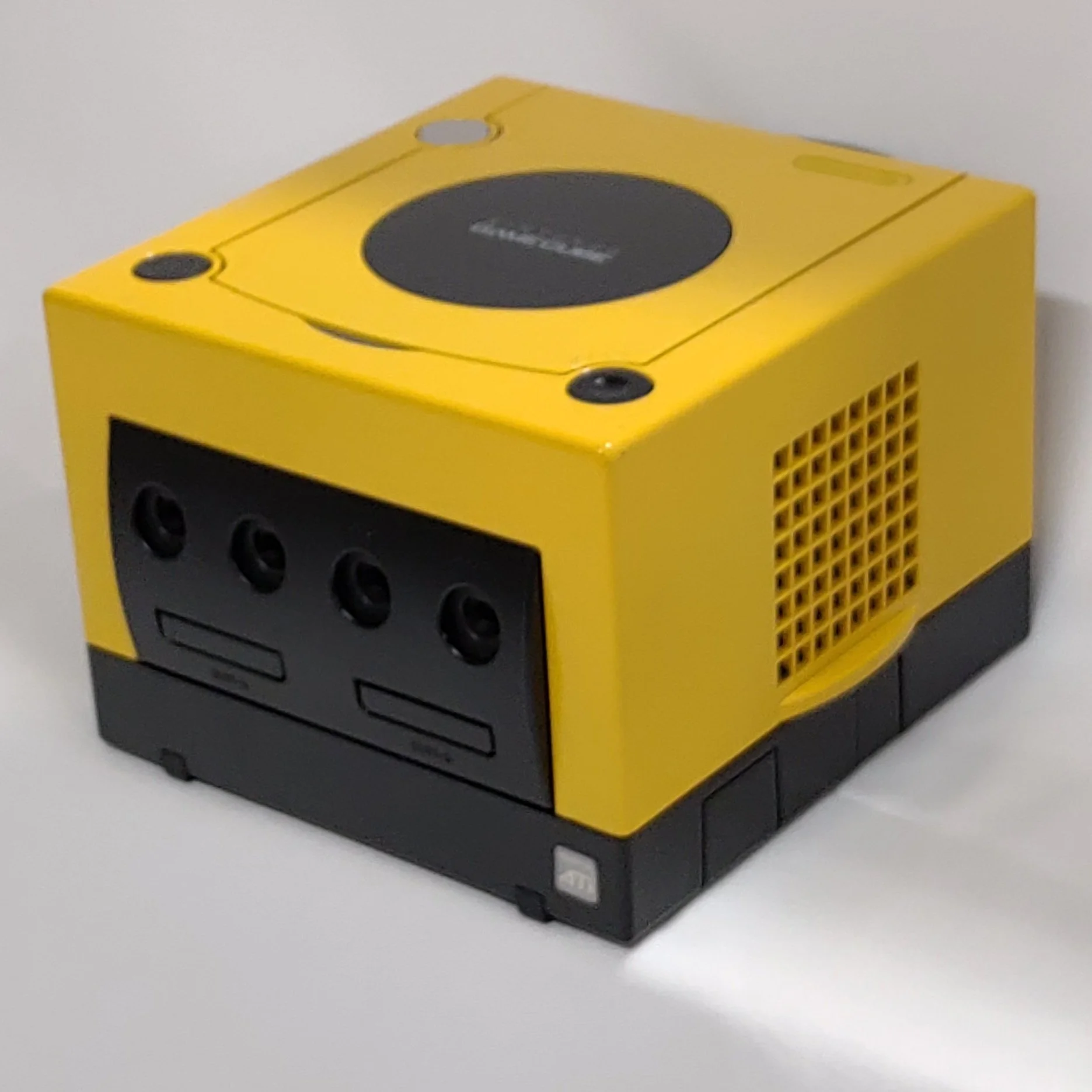 Platinum GameCube — Cardosi Customs