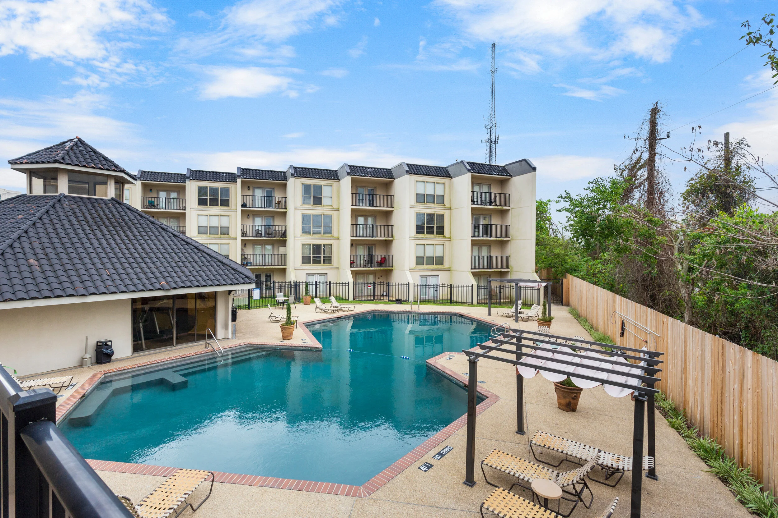 Amenities — Riverview Condos