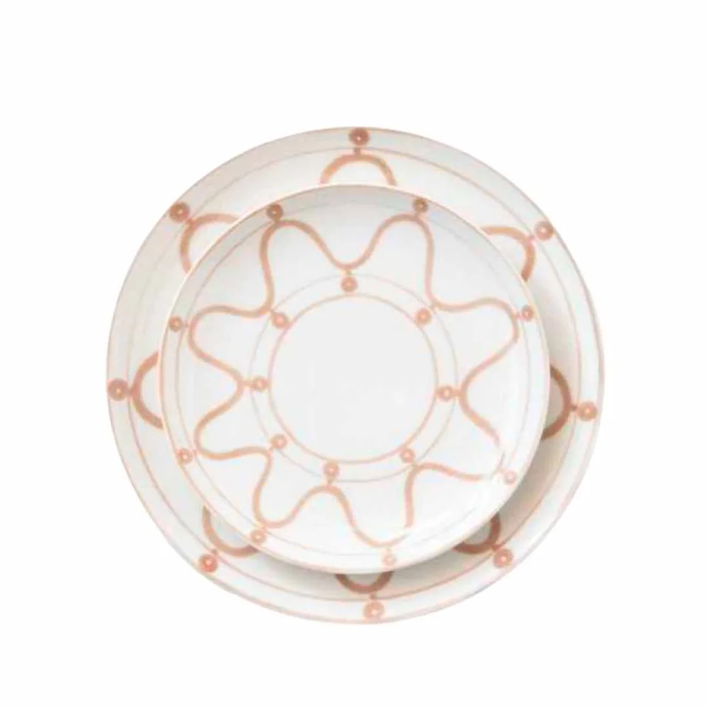 Sienna Dinnerware Set Hire — Black Saucers