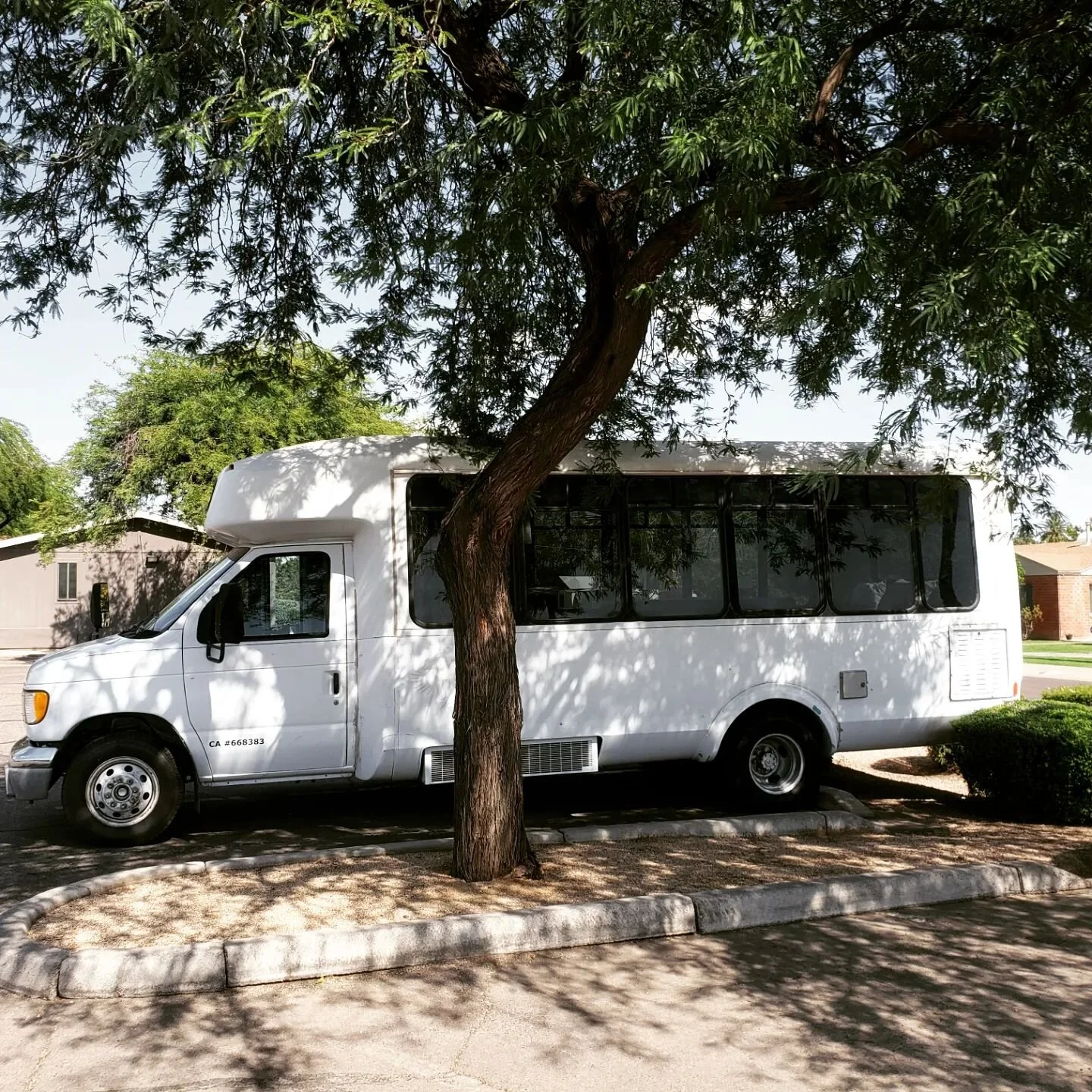 Chiro Care Bus