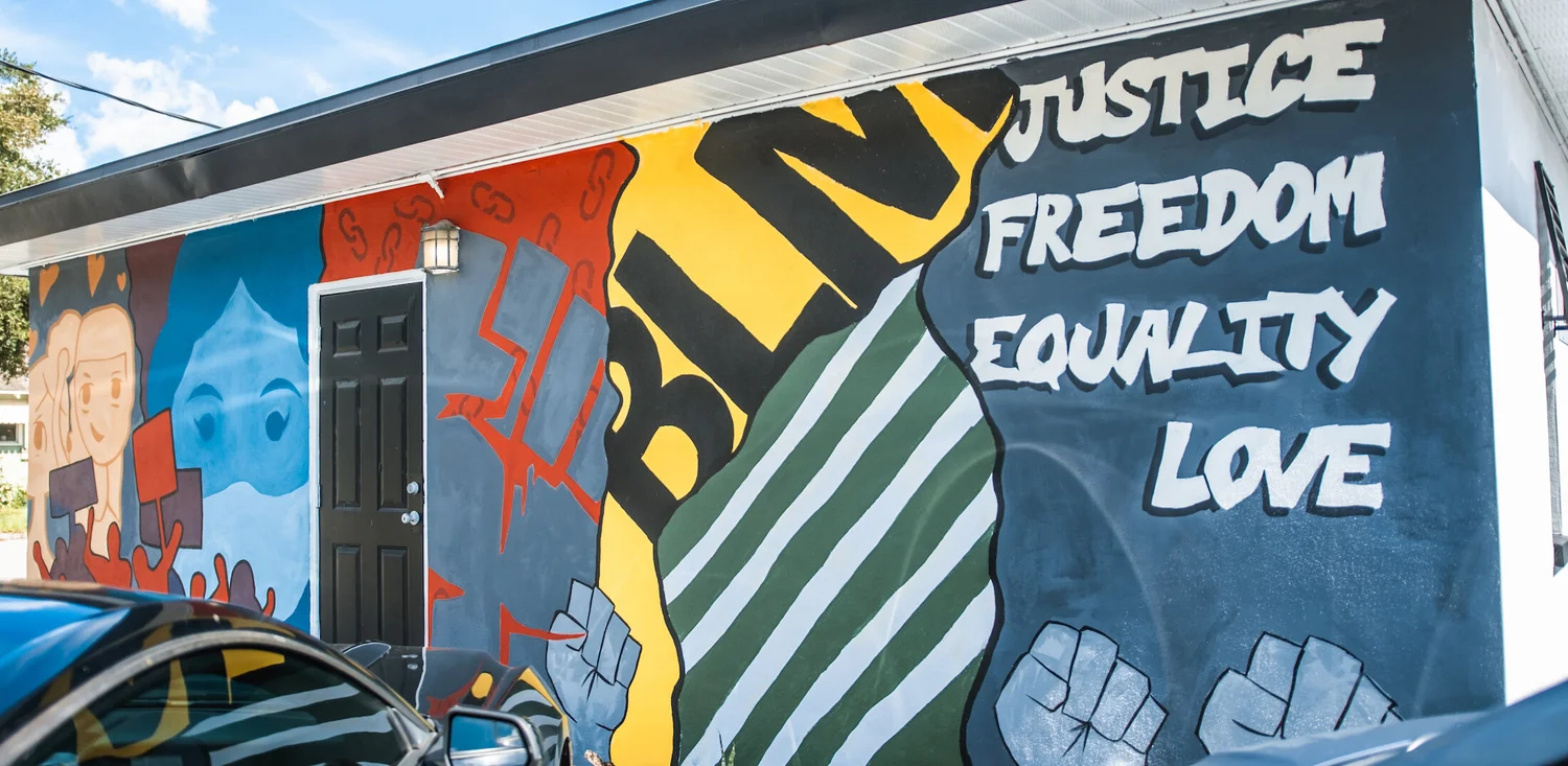 Elizabeth Burchell Esq. — Busciglio Sheridan & Schoeb