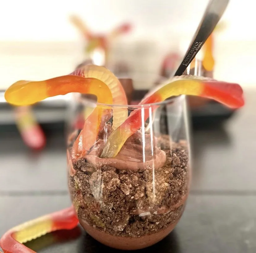 Dirt ‘n Worms (Chocolate cookie pudding cups) — What's Nasreen Cooking