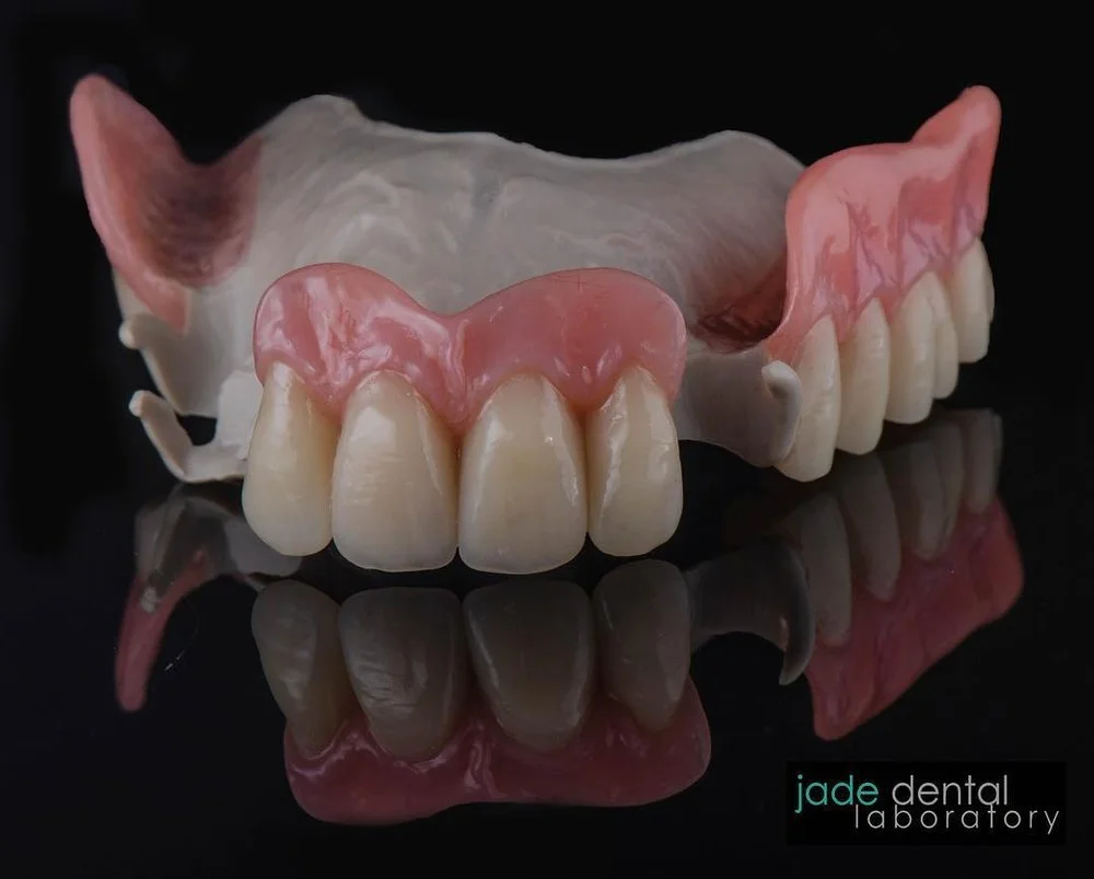 Peek vs Metal Partial Dentures | Sunshine Coast Denture Clinic