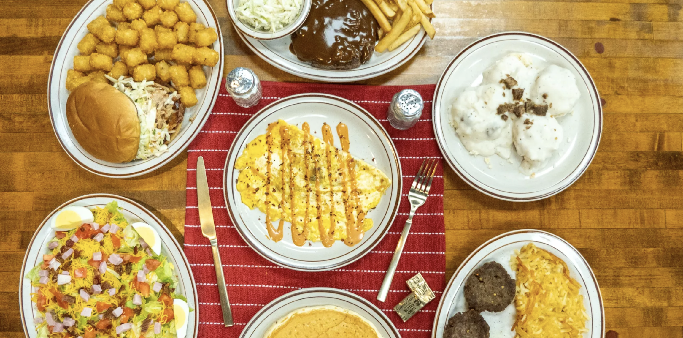 Starkville Cafe | A Starkville tradition since 1945!