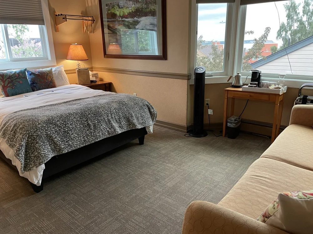 Queen & Twin with Private Bath | Copper Whale Inn — Copper Whale Inn