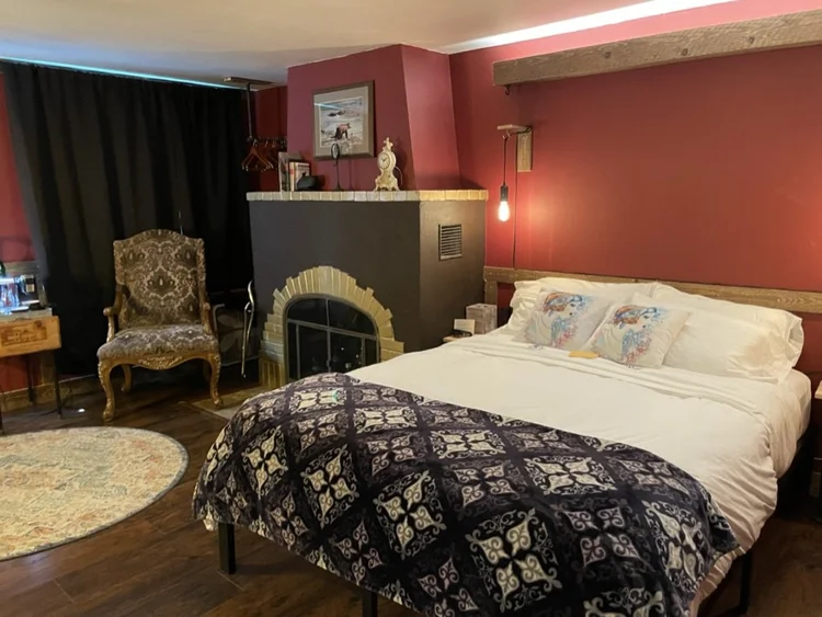Copper Whale Inn