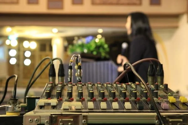 AV Hire London - Audio Visual Hire London - AV Equipment Hire London ...