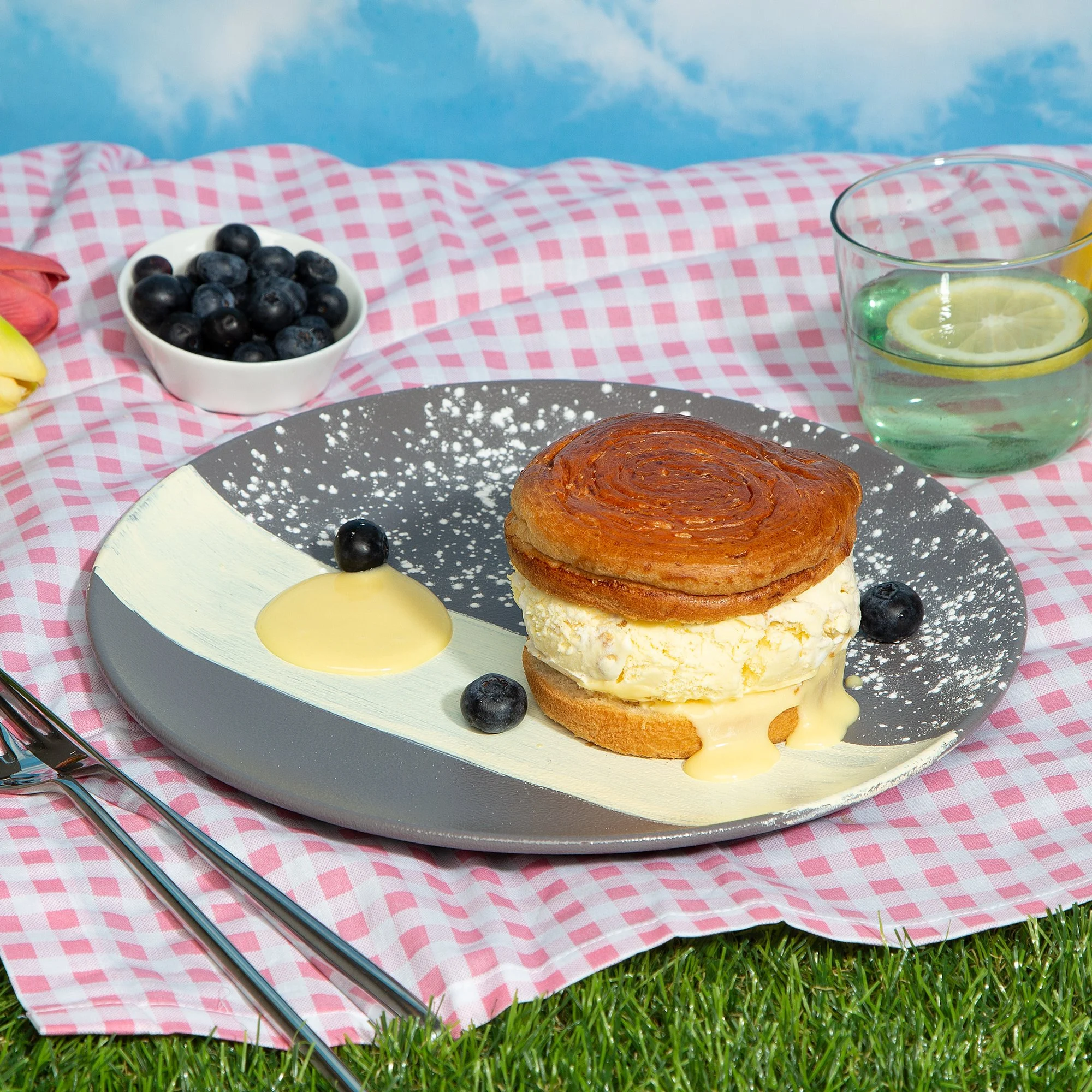 An Entire Menu Exclusively Of Amazing Desserts With Craft Ice Cream ...