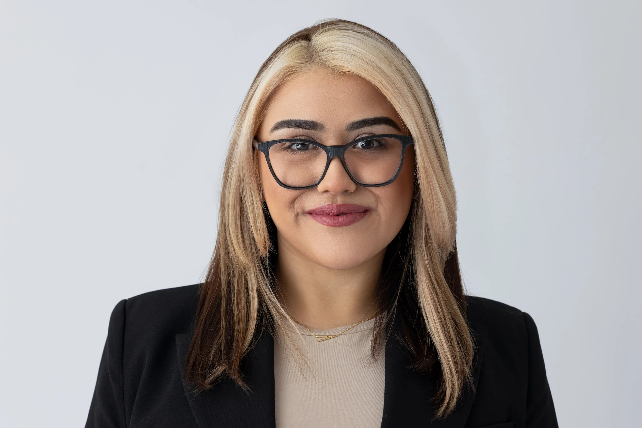 Estilo Team — Estilo Microblading