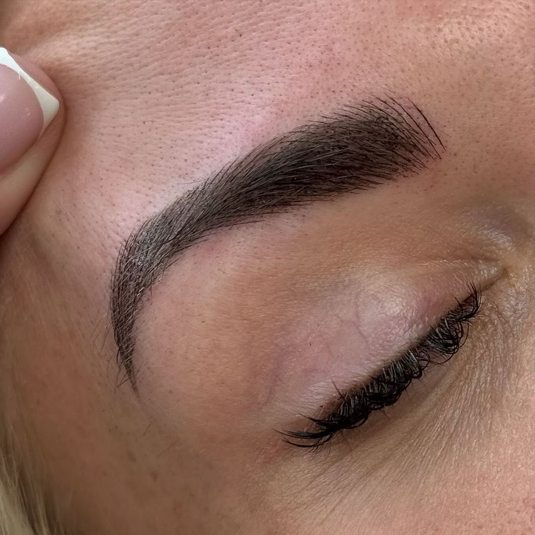 Estilo Microblading