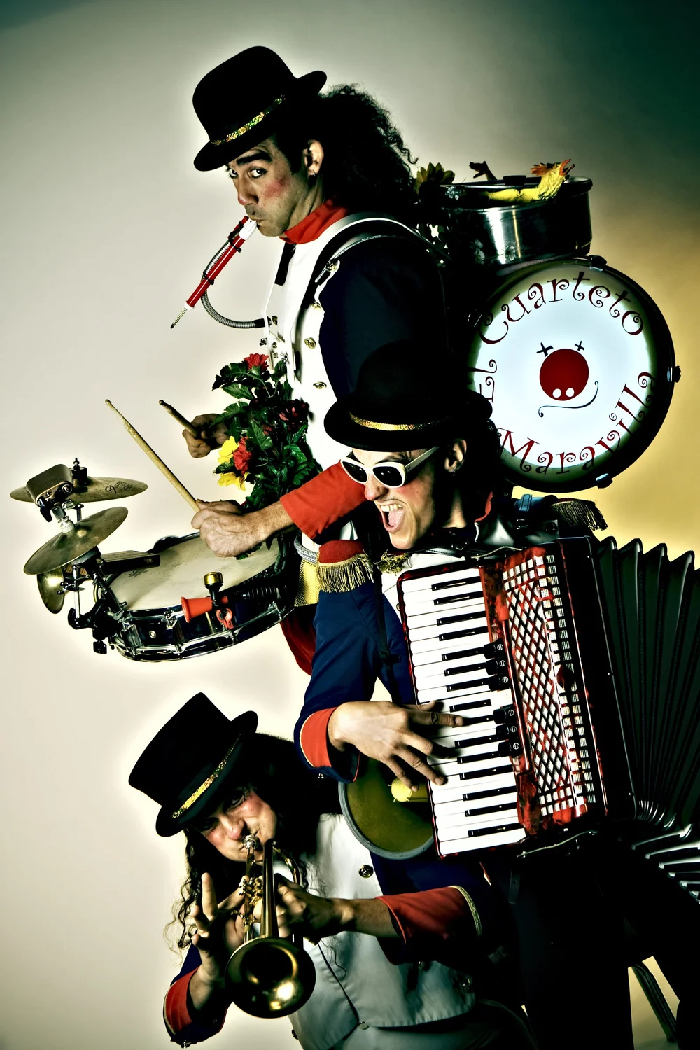 12 LAPSO PRODUCCIONES — CircoCyL