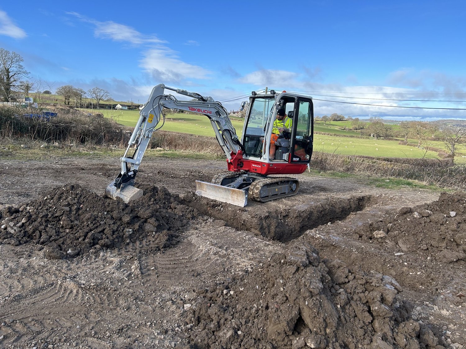 Plant Hire — MJ Plant