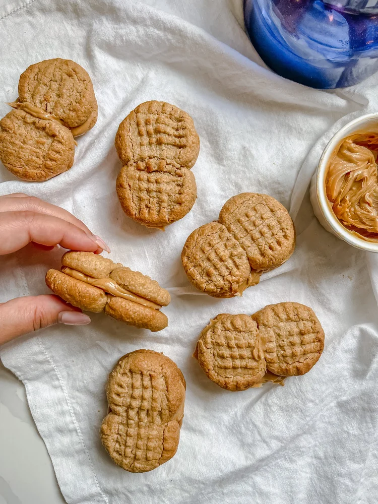Homemade Nutter Butters — All Types of Bowls