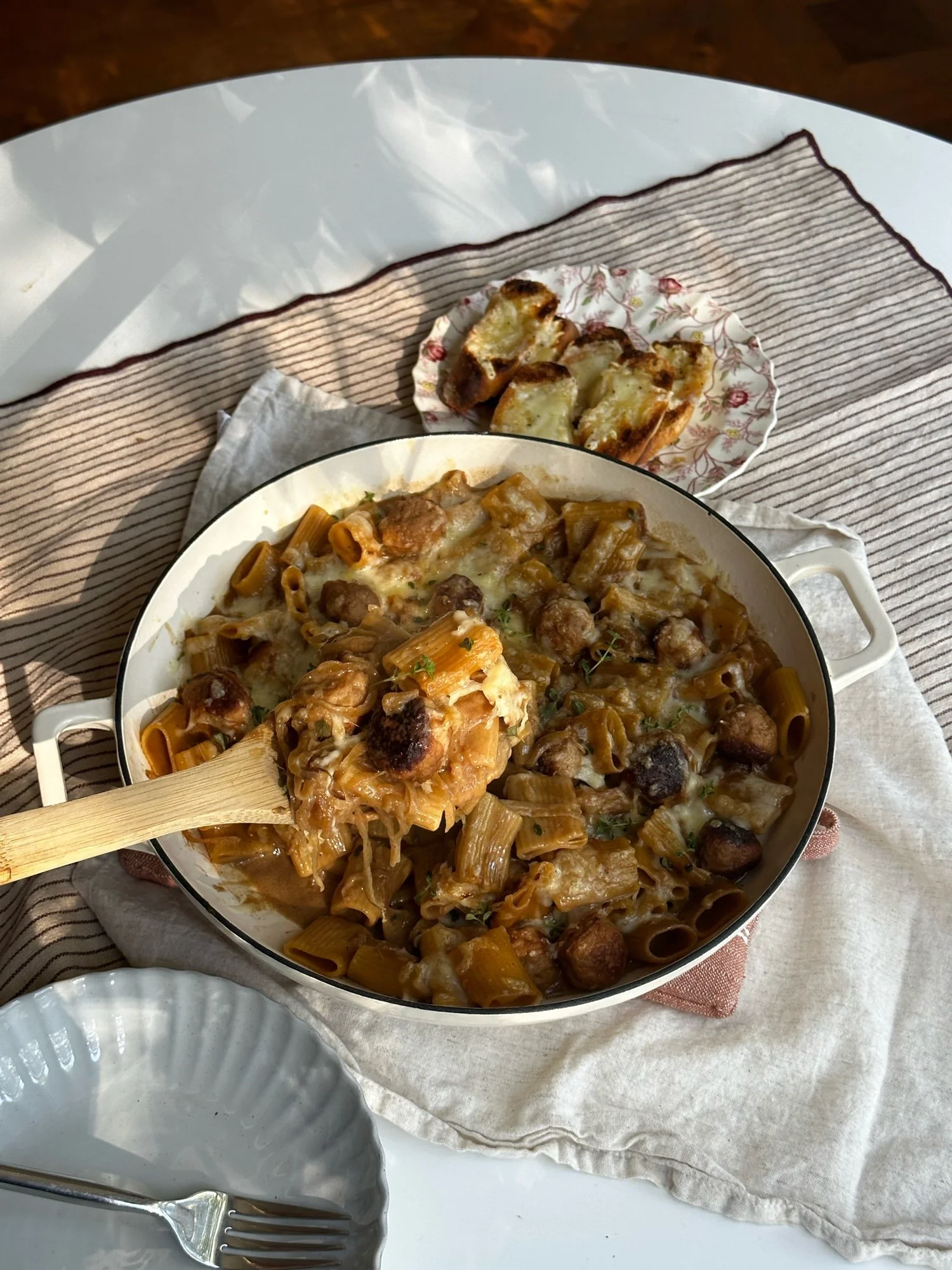 French Onion Soup Pasta with Mini Meatballs — All Types of Bowls