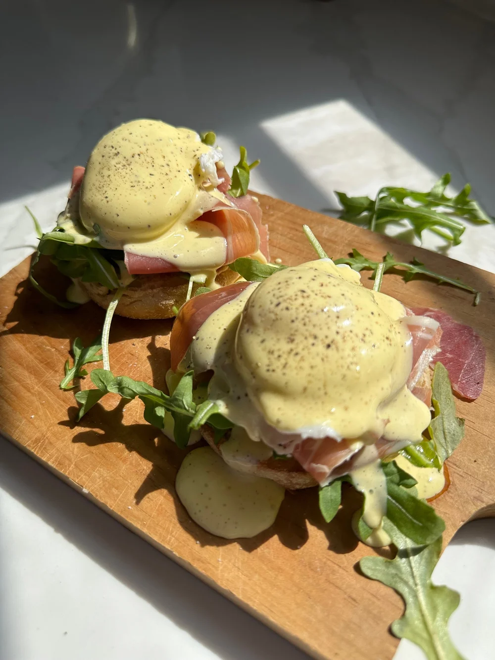 Cacio E Pepe Eggs Benedict — All Types of Bowls