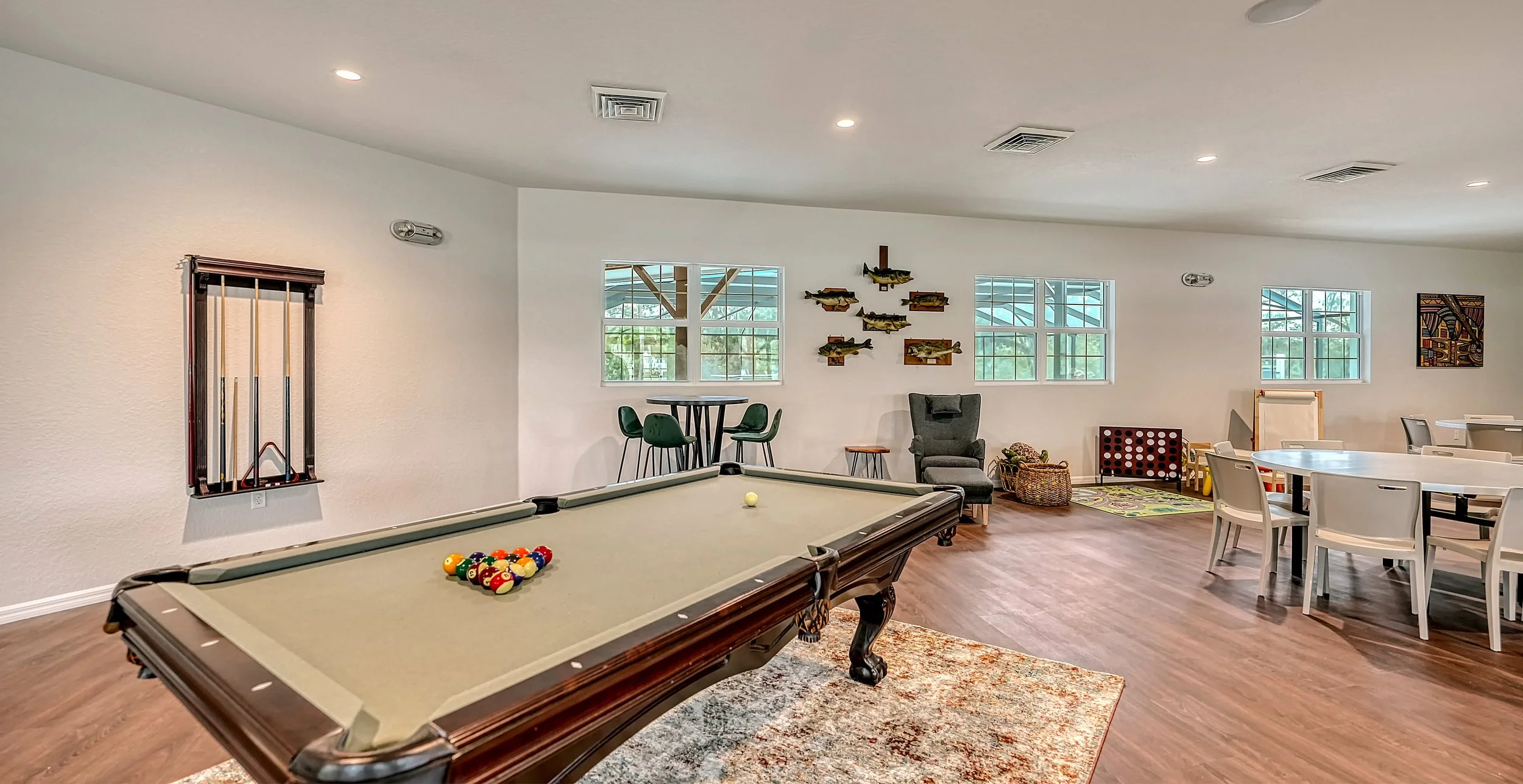 About Us — Linger Lodge