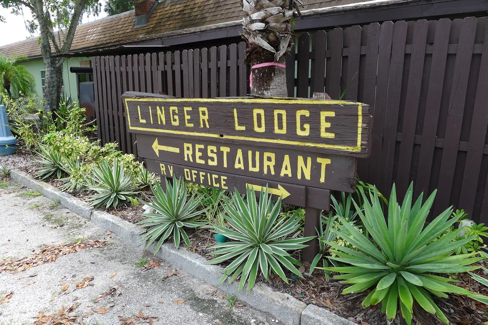 About Us — Linger Lodge