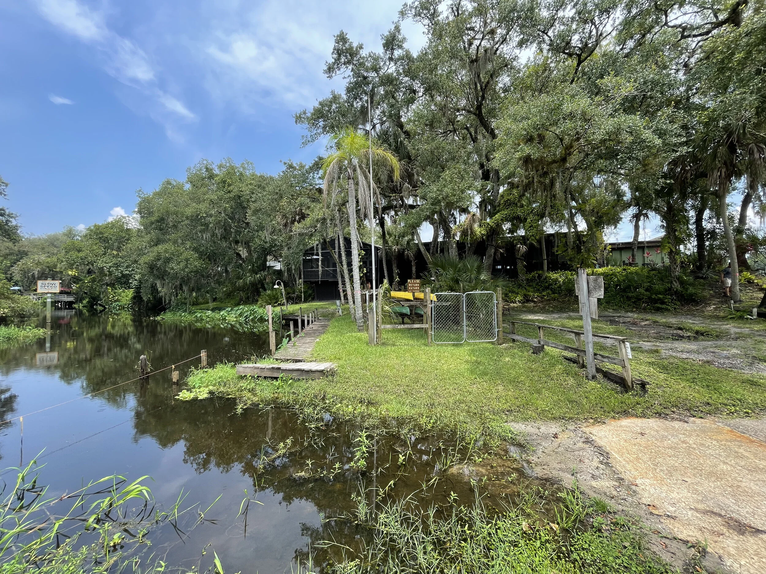 Restaurant About Us — Linger Lodge