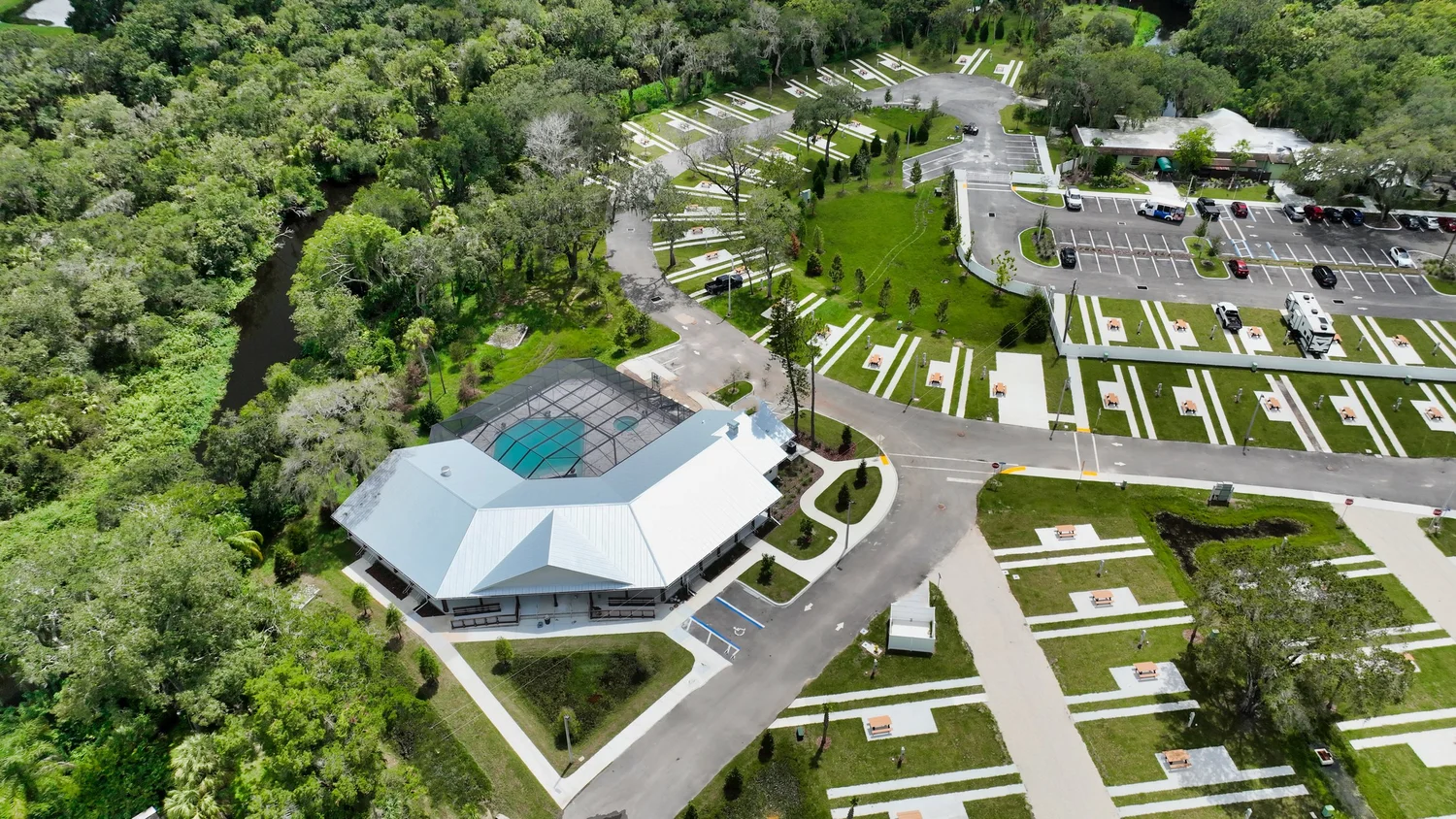 About Us — Linger Lodge