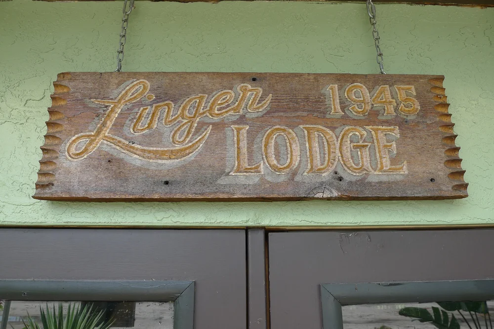 Restaurant About Us — Linger Lodge