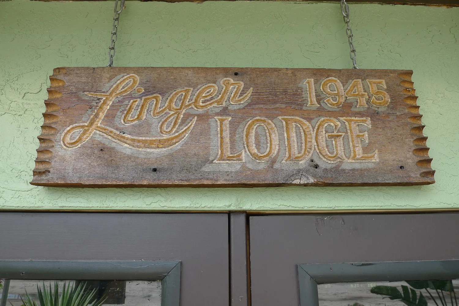 Restaurant About Us — Linger Lodge