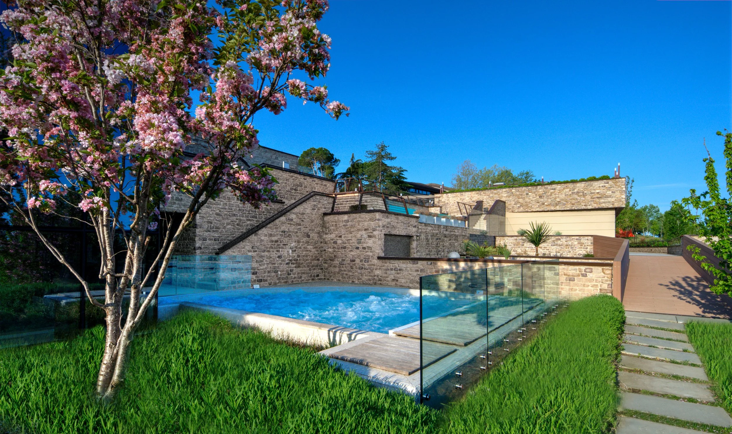 Palazzo di Varignana — Waterstone