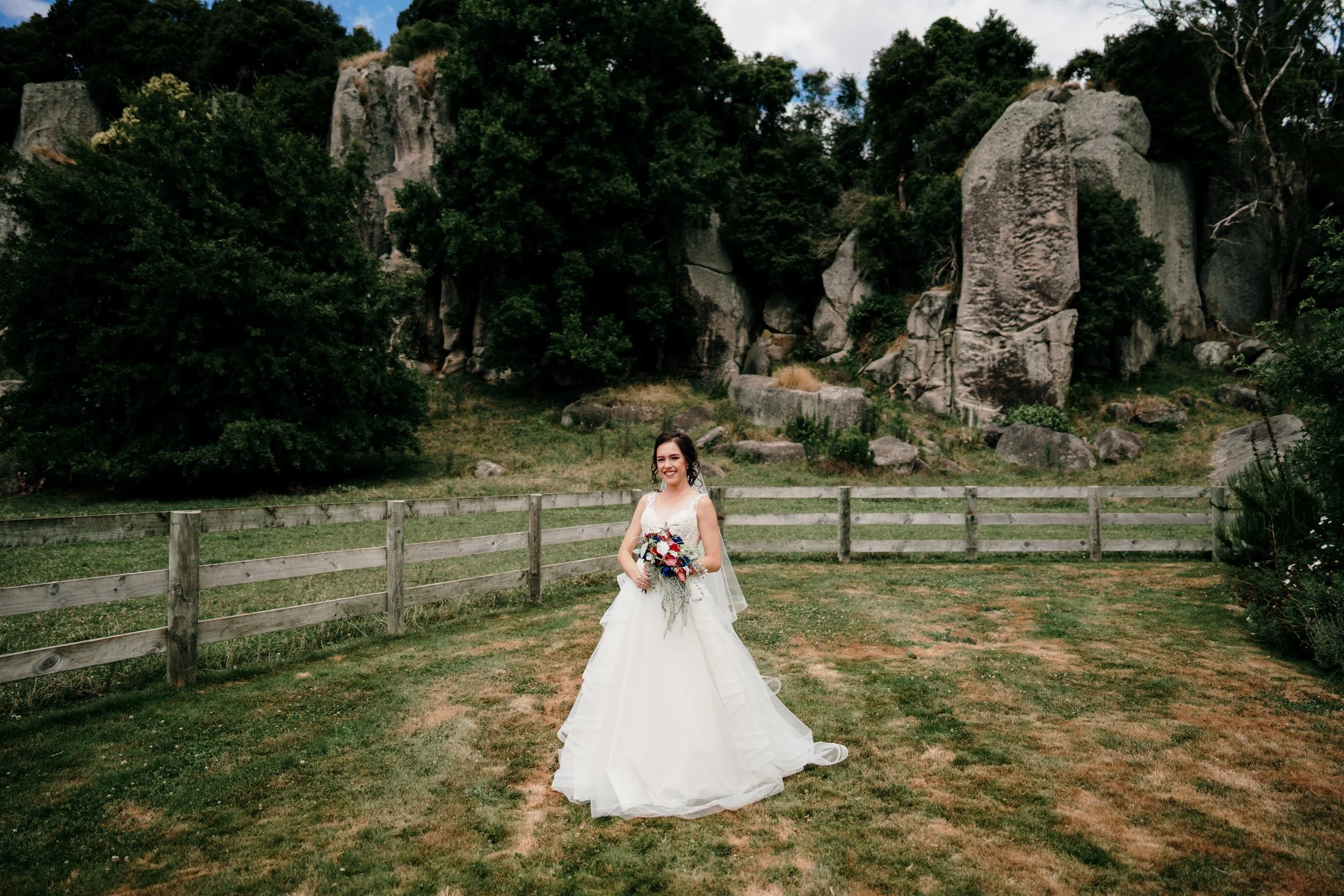 The Rocks Wedding Accommodation | Best Waikato Wedding Day AirBNB ...