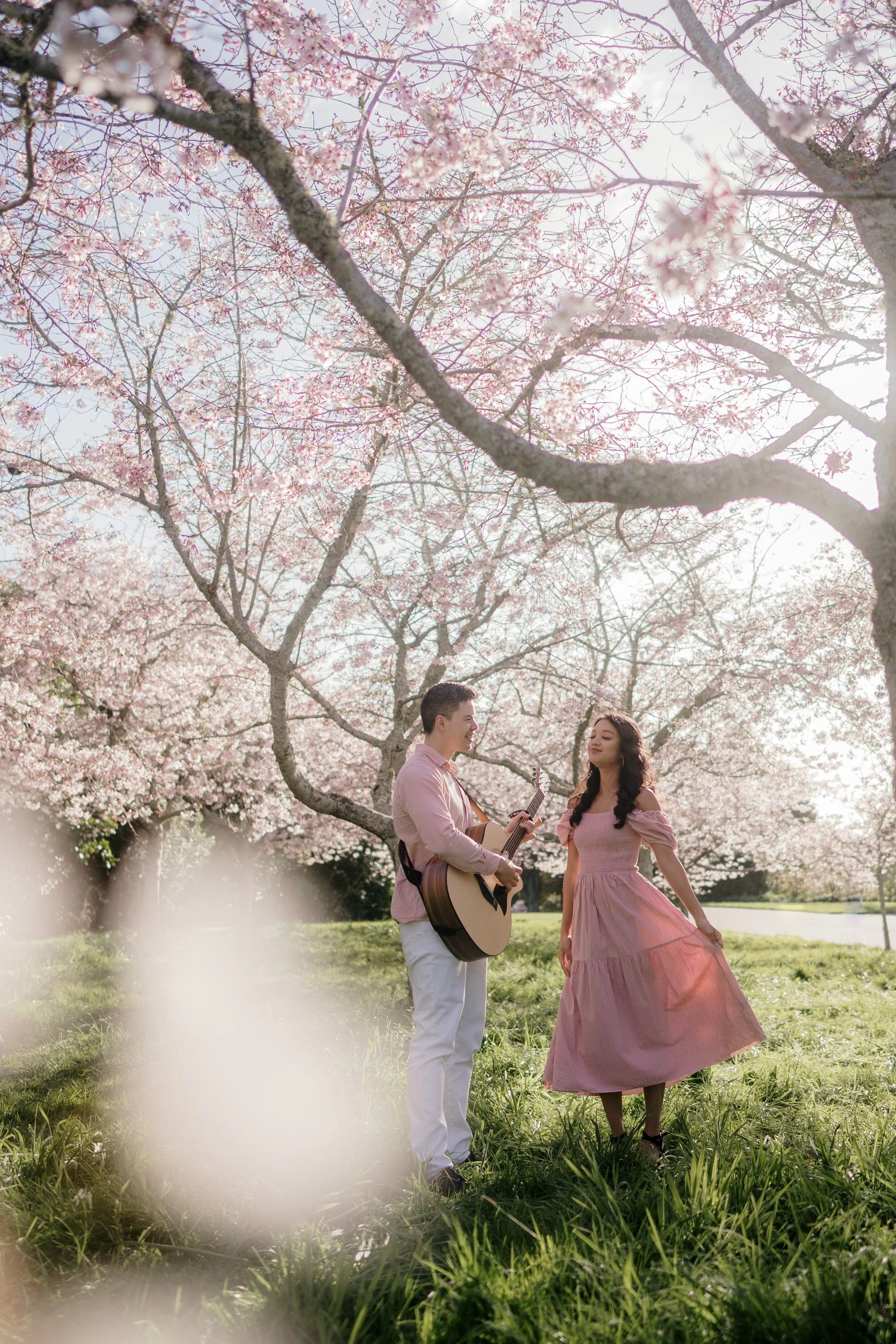 Nate & Thea | Cherry Blossom at Botanic Gardens | Auckland Wedding ...