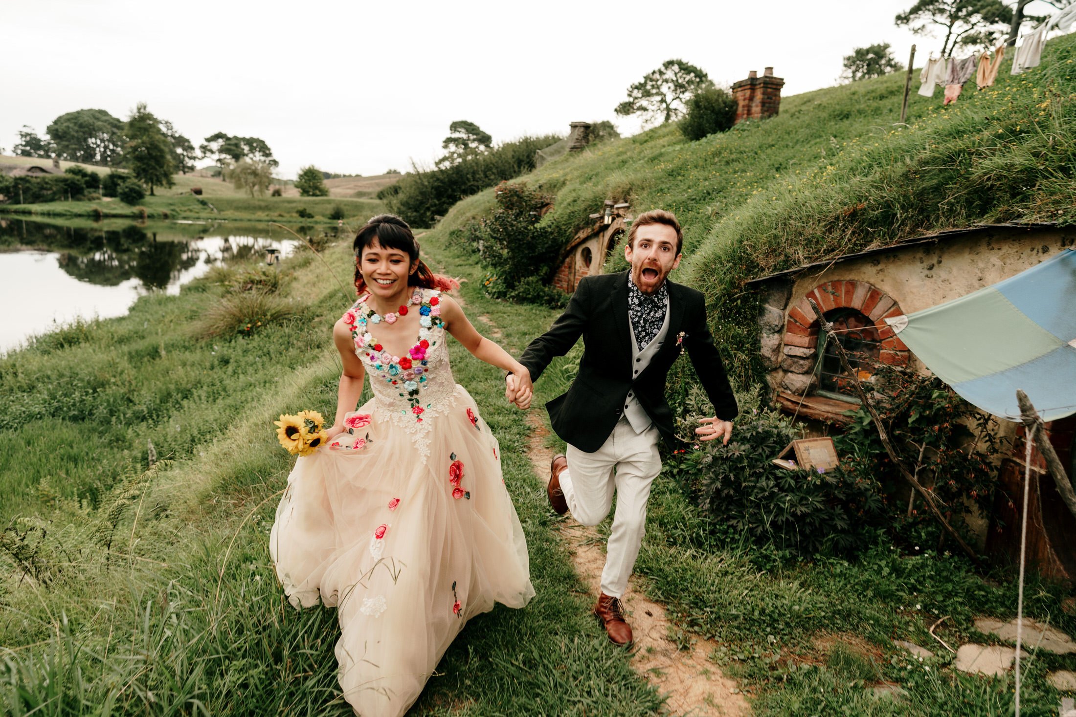The Ultimate Guide to Getting Married at Hobbiton Movie Set — Dear ...