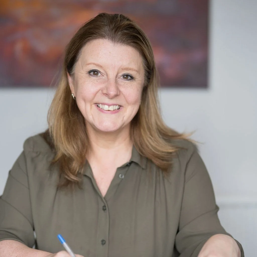 Jo Watson Artist