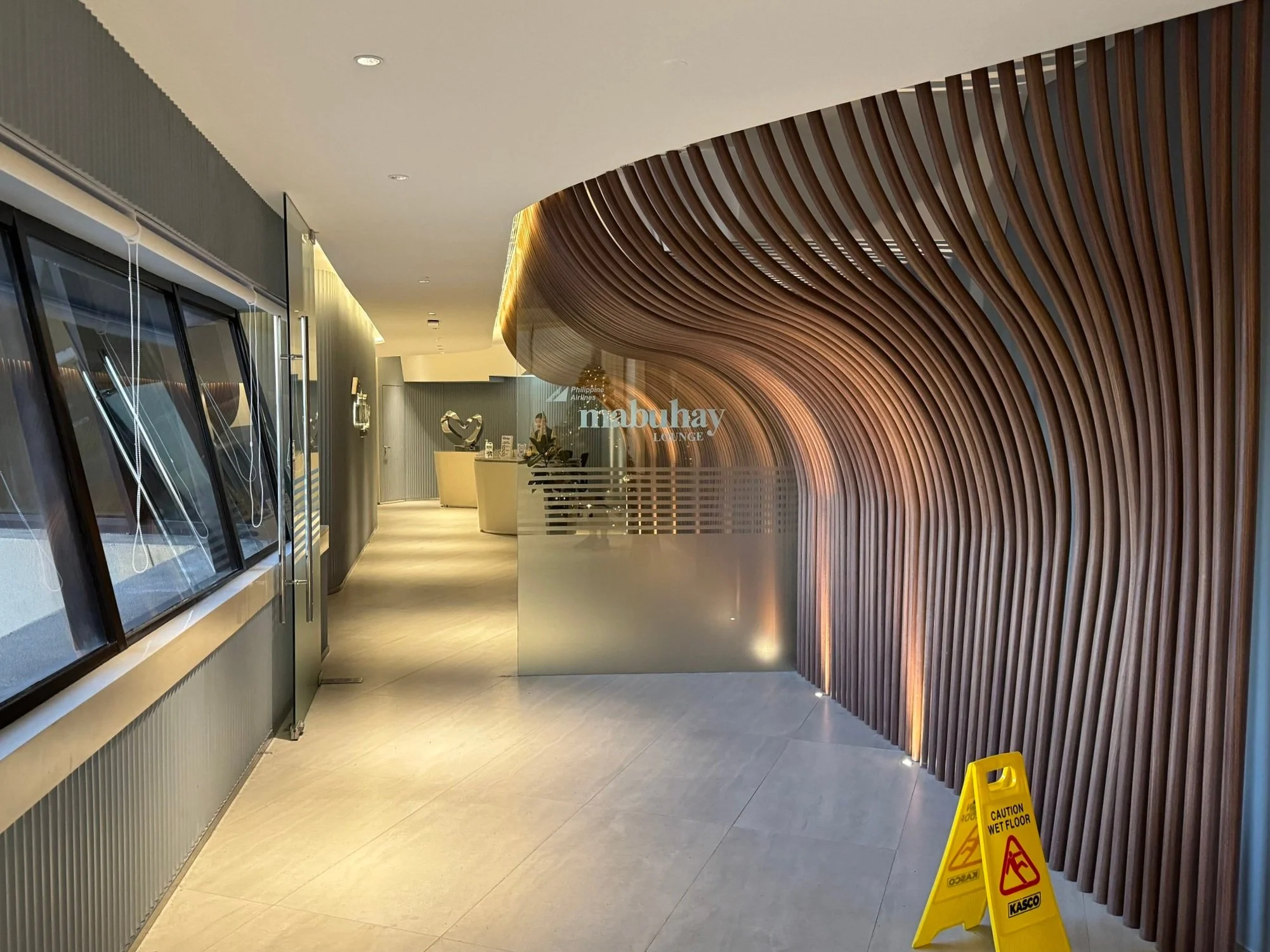 Philippine Airlines opens their new Mabuhay Lounge: how good is it ...