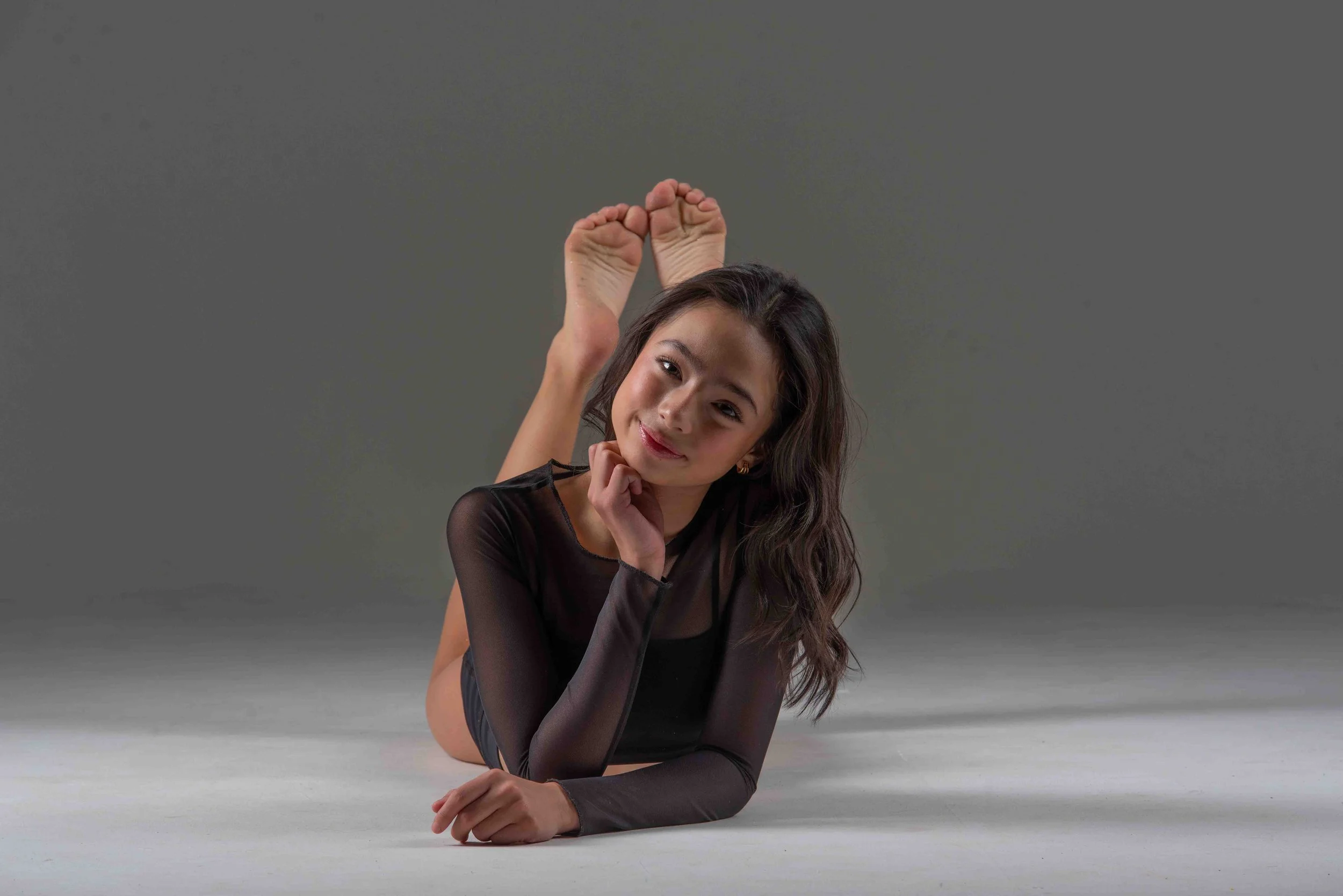 Capturing the Dance Magic: A Photoshoot with the Talented Mia — Tom ...