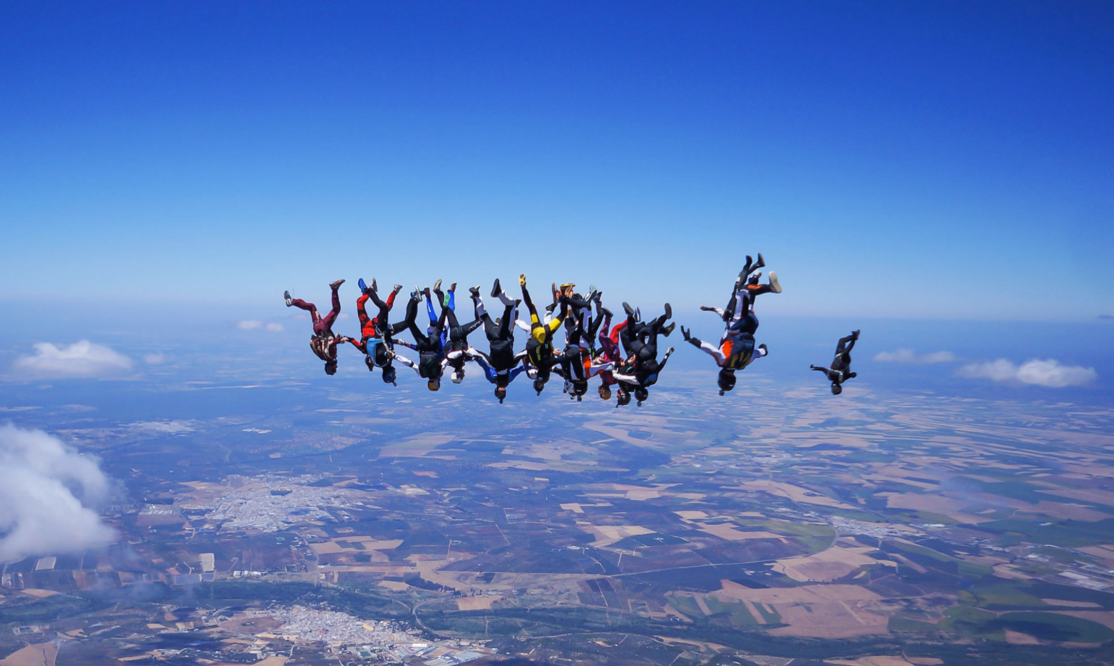 Skydive Spain — Evolution Skydiving