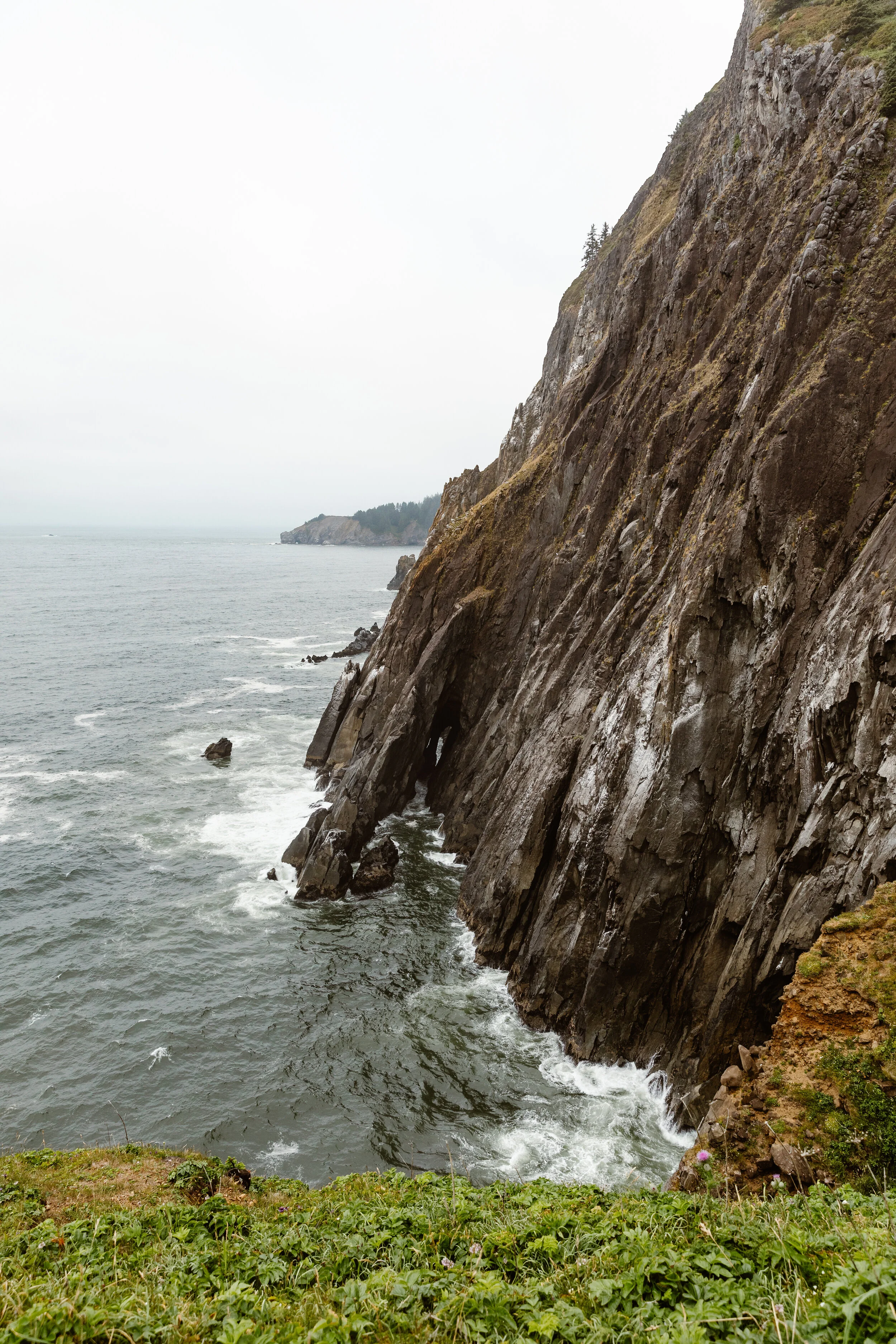Epic Cliff-side Oregon Coast Elopement - Adventure Elopement Photographer