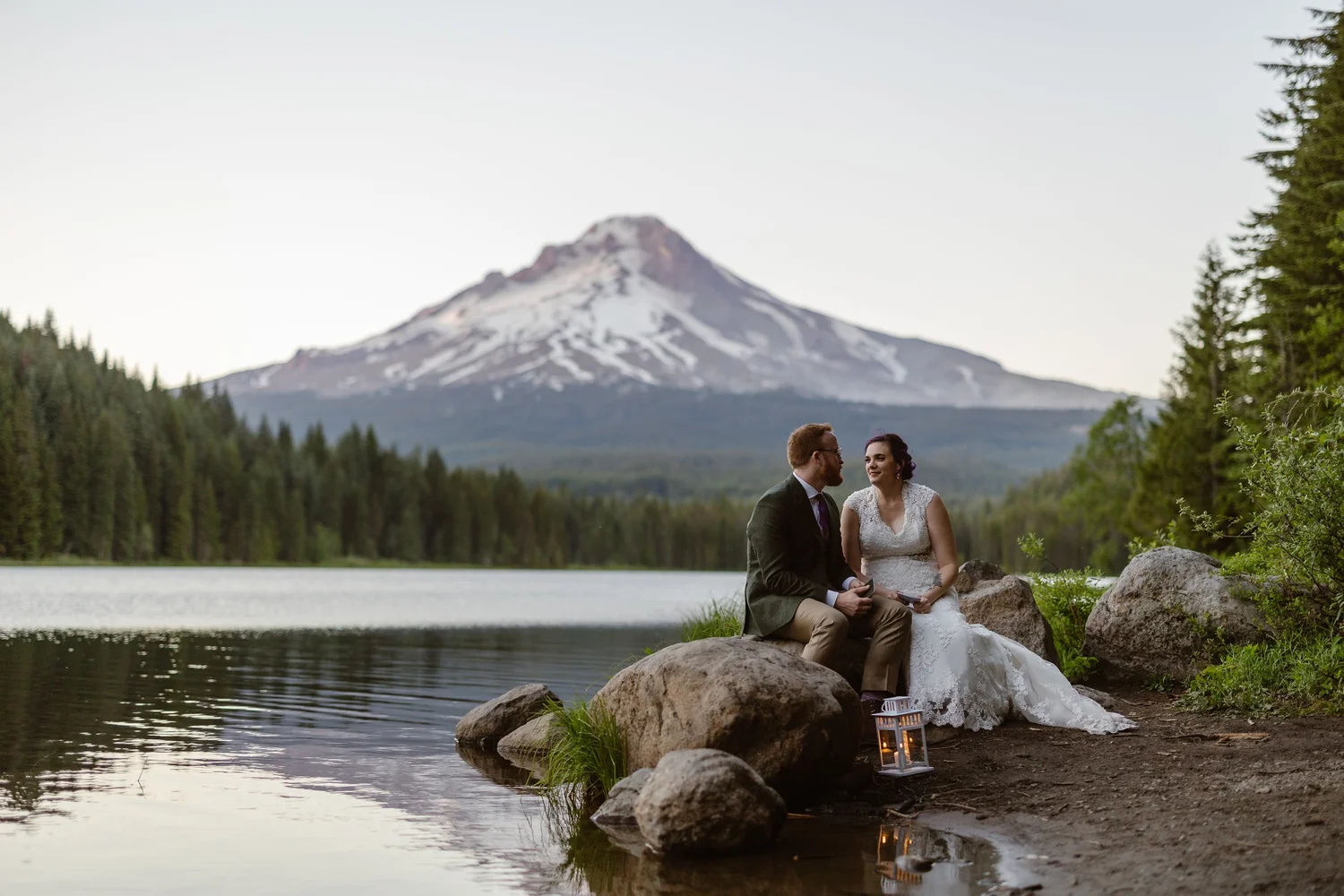 Oregon Elopement Photographer - Adventure Elopement Photographer