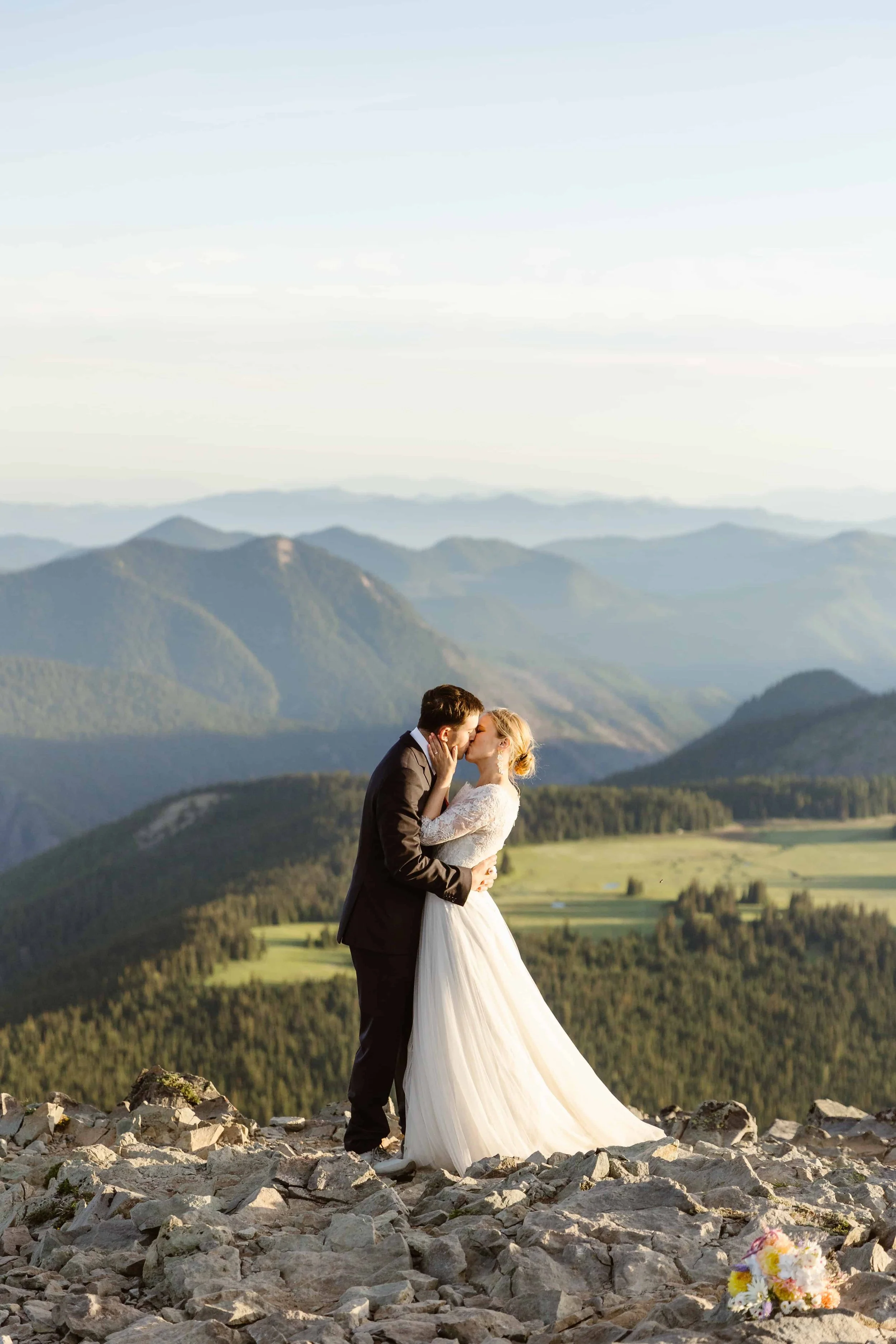 Adventure Elopement Photographer | Sierra Jessup Photography