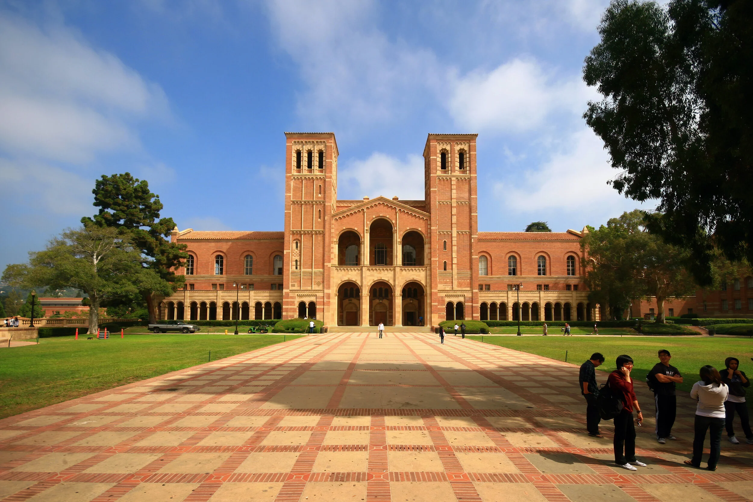 MUN at UCLA