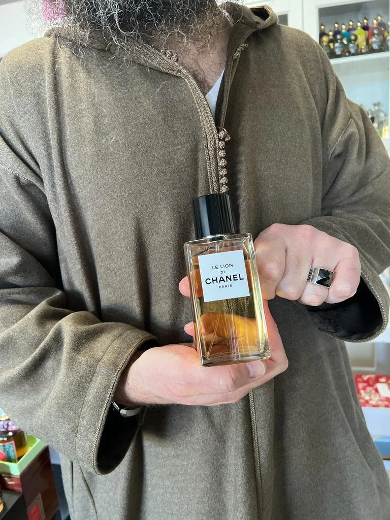 mr.perfumista | Luxury Perfumes | Fragrances | Samples | Decants | Bottles