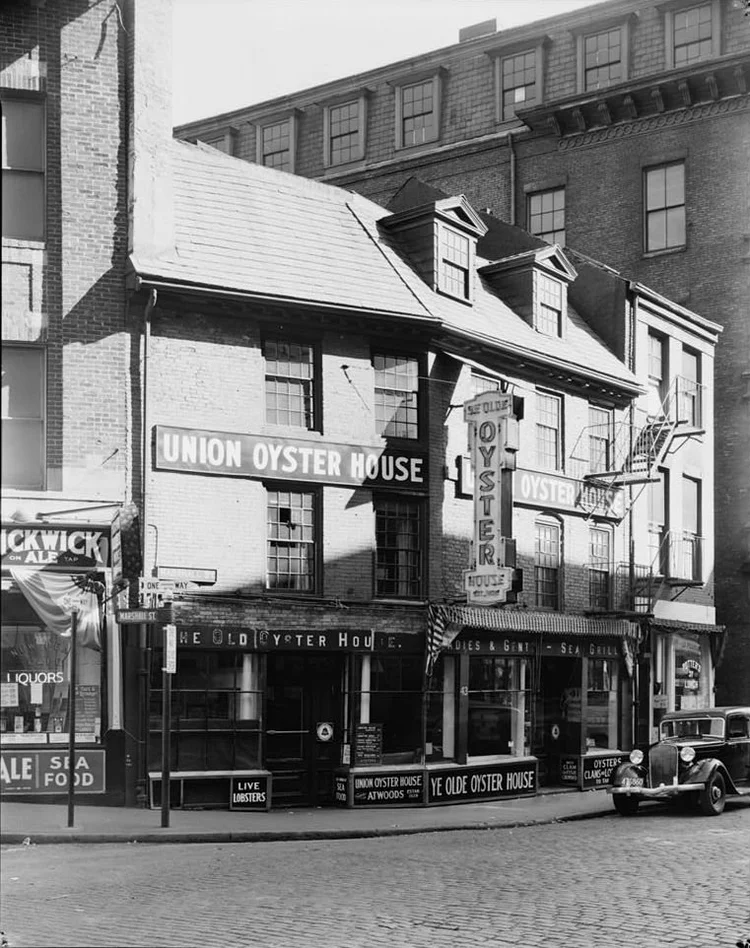 Taverns — Boston SAR