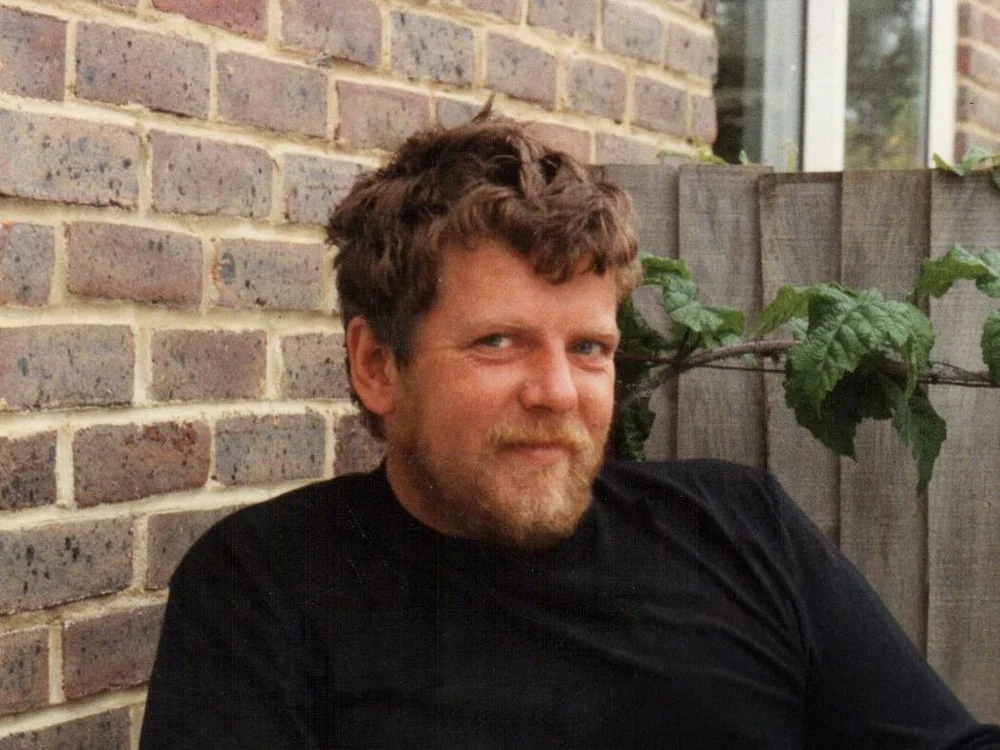 DAVIDSON (Glasgow/Peterhead) — Robert Mackie Funeral Directors