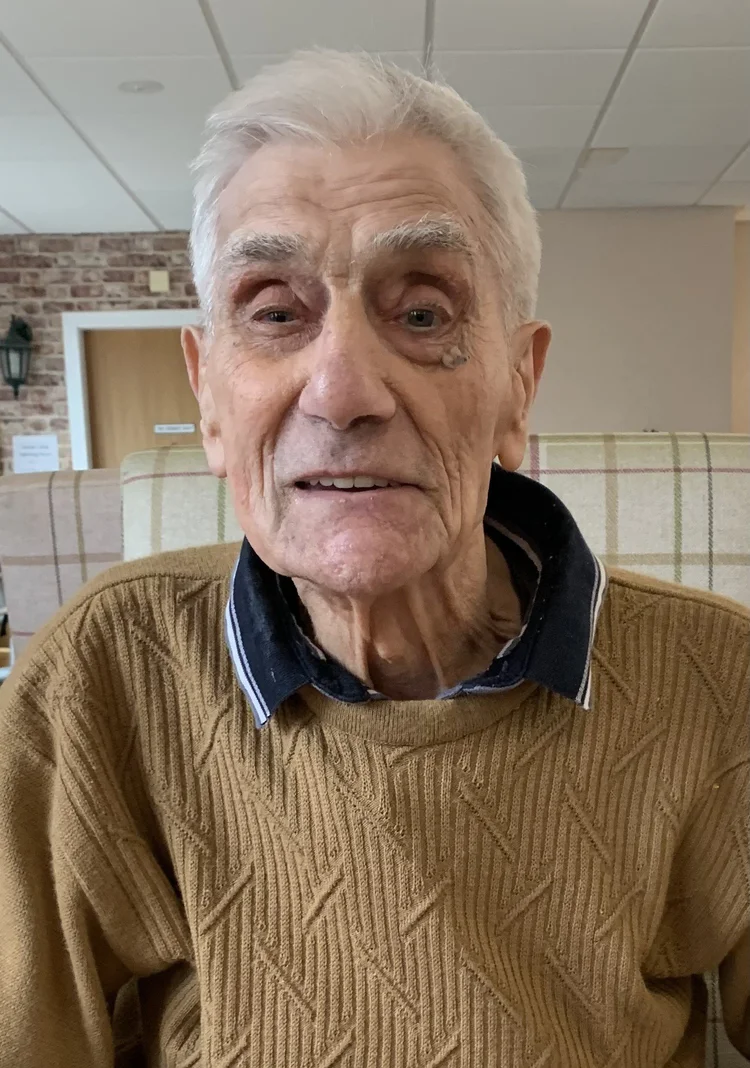 INNES (Peterhead) — Robert Mackie Funeral Directors
