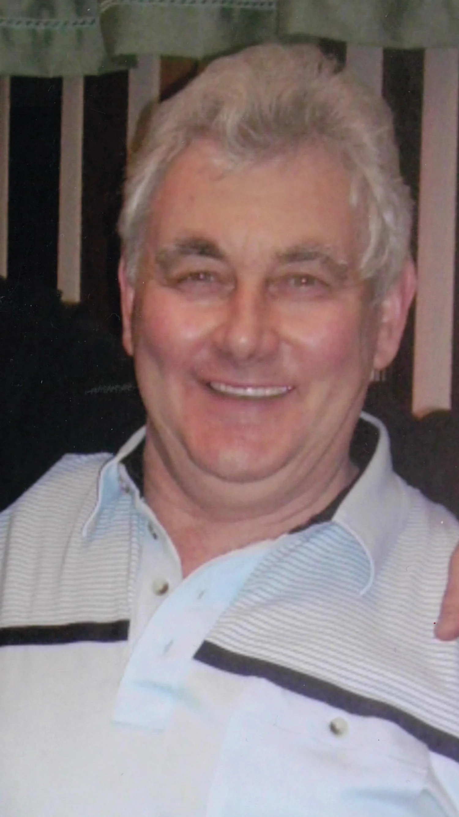 McRae (Strichen/Mintlaw/Peterhead) — Robert Mackie Funeral Directors