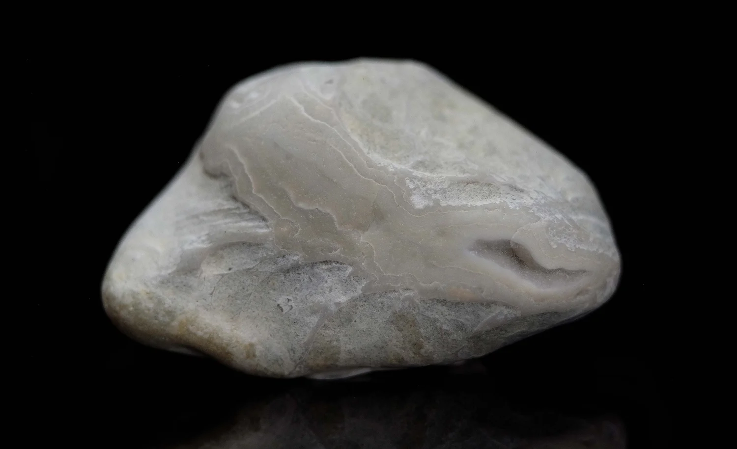 Agates— Banded and Beautiful