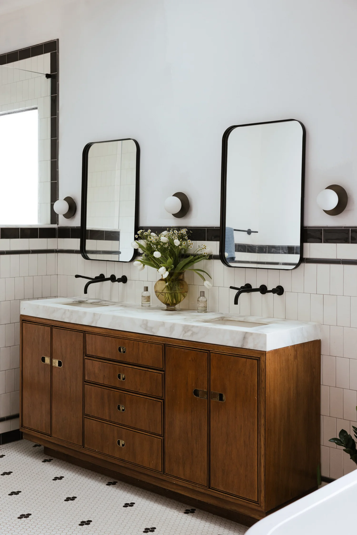 Holderness | Design Your Space Today — commoner